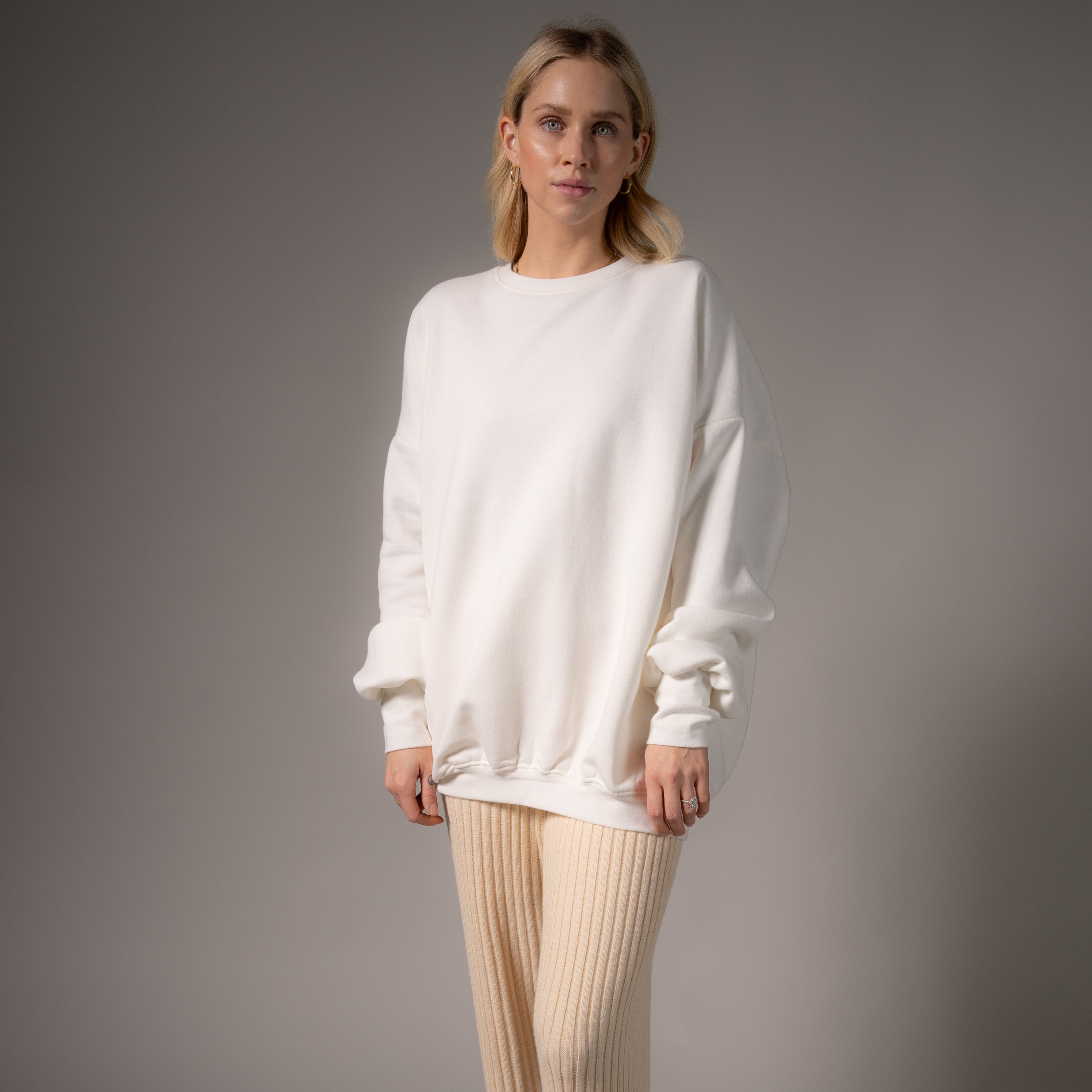 Essentials - Jump Jumper - White | The Laundry Room